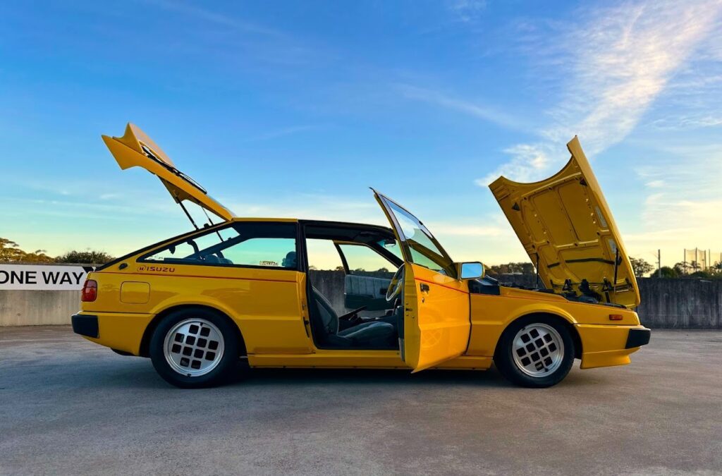 Iconic 80s JDM -1983 ISUZU IMPULSE (Piazza) | Rare Car Australia